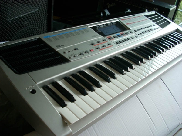 Keyboard Roland EM-15 สภาพสวย, รหัส aab5500392